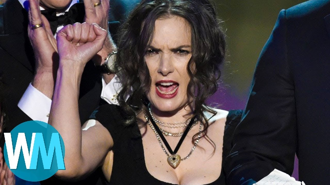 Top 10 Unscripted Award Show Moments That Went Viral | Showbiz Express ...
